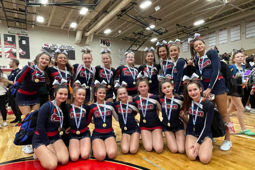 Cheer – Orland Park Pioneers